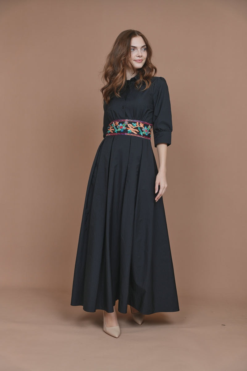 Laniko Embroidered Flowers Dress – Hats to Hose
