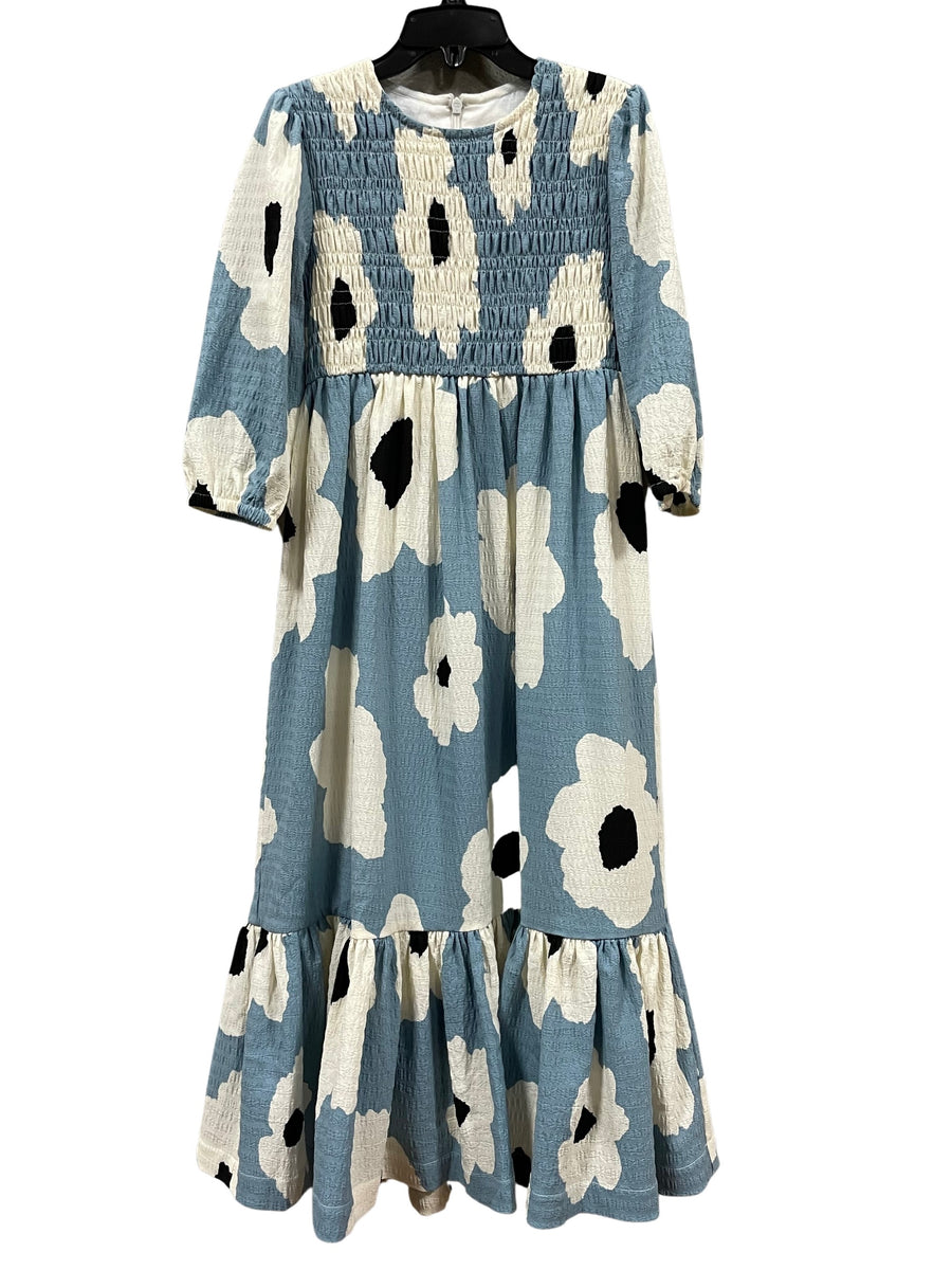 Lone Feather Overgrown Flower Robe – Hats to Hose