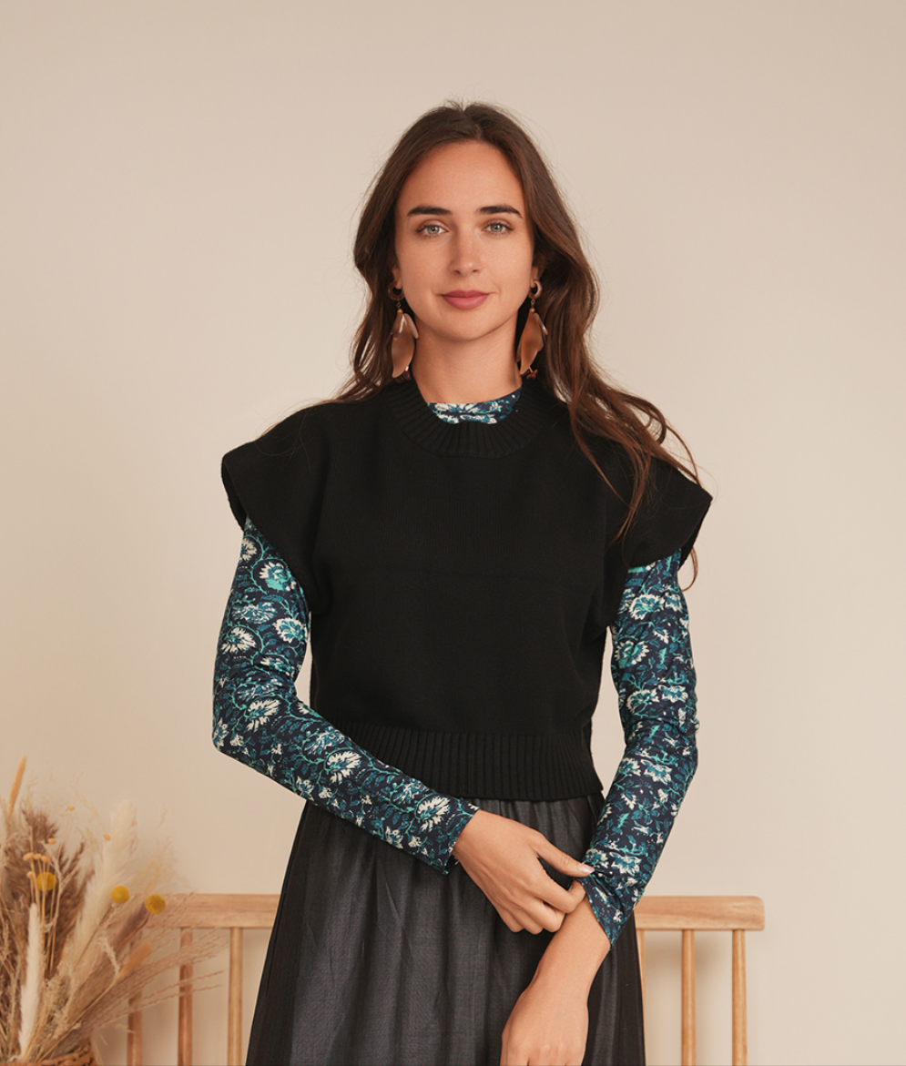 Vivid Crop Knit Vest – Hats to Hose