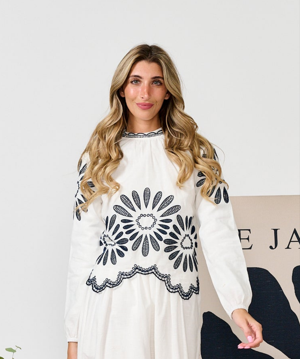 Pascal Embroidered Scalloped Top – Hats to Hose