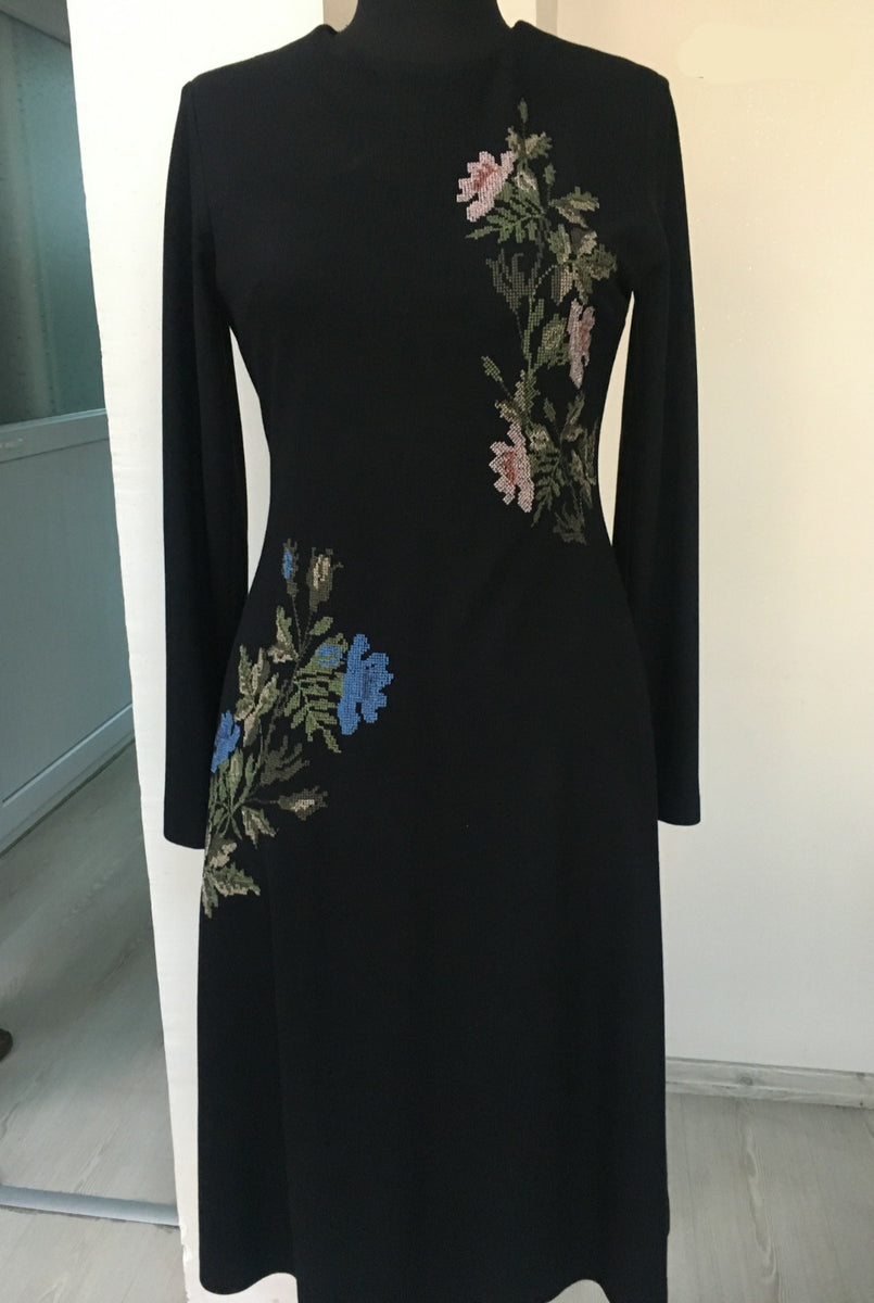 Barelli Embroidered Dress – Hats to Hose